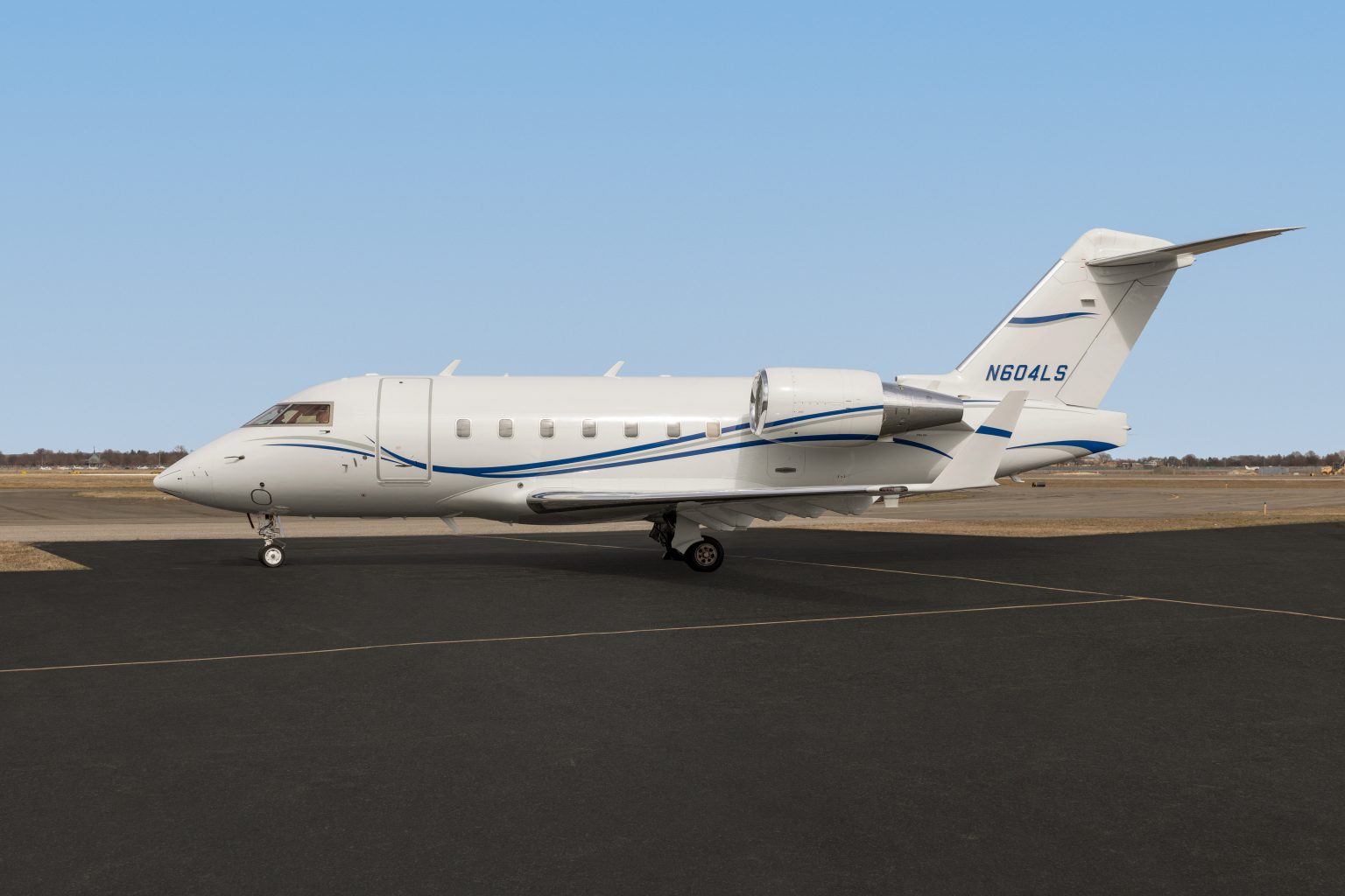 Private Flights to/from Miami City, NY - Ventura